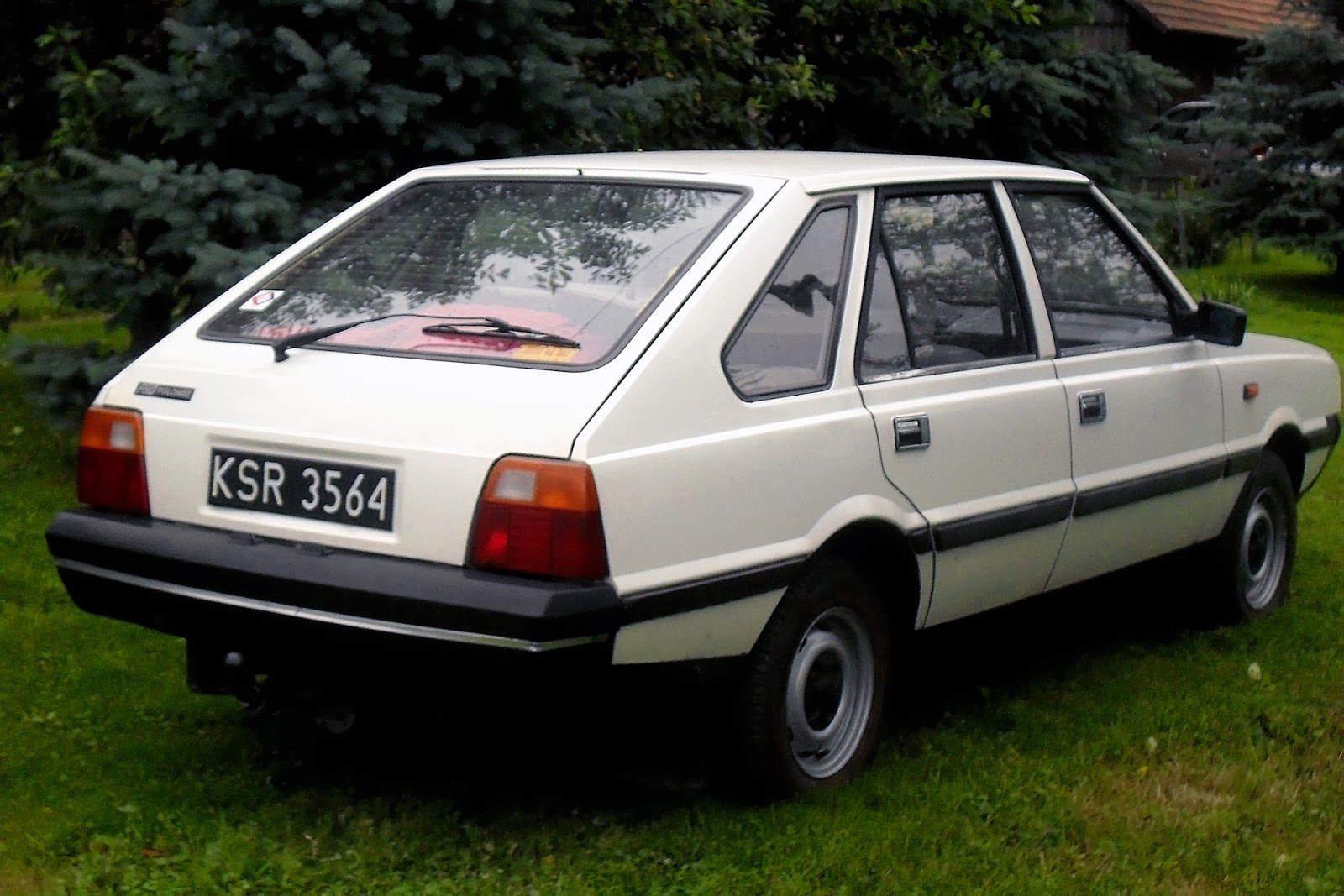 Curiosités automobiles et voitures de collection: La FSO Polonez, la ...