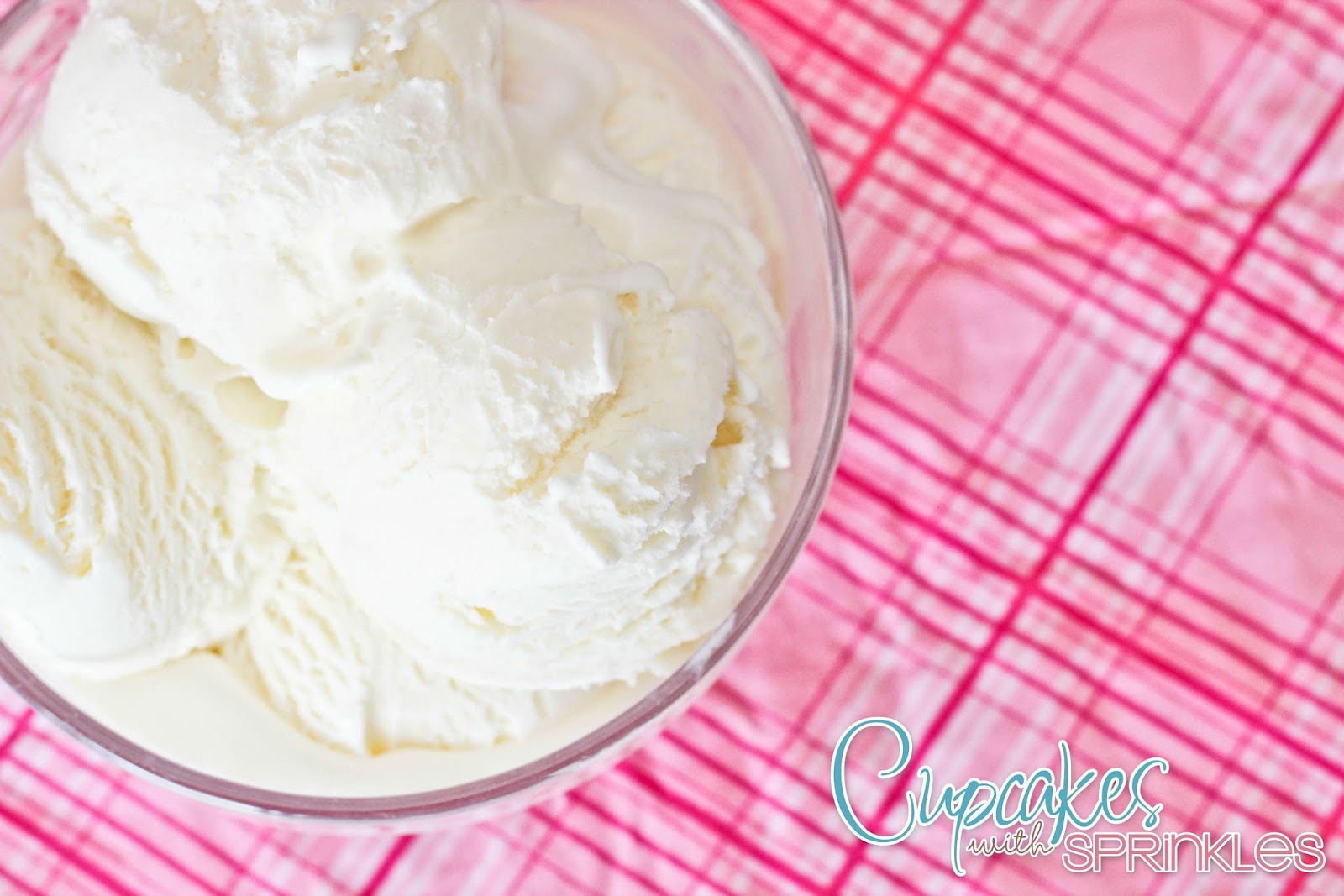 Cupcake with Sprinkles: Sweet Cream Ice Cream