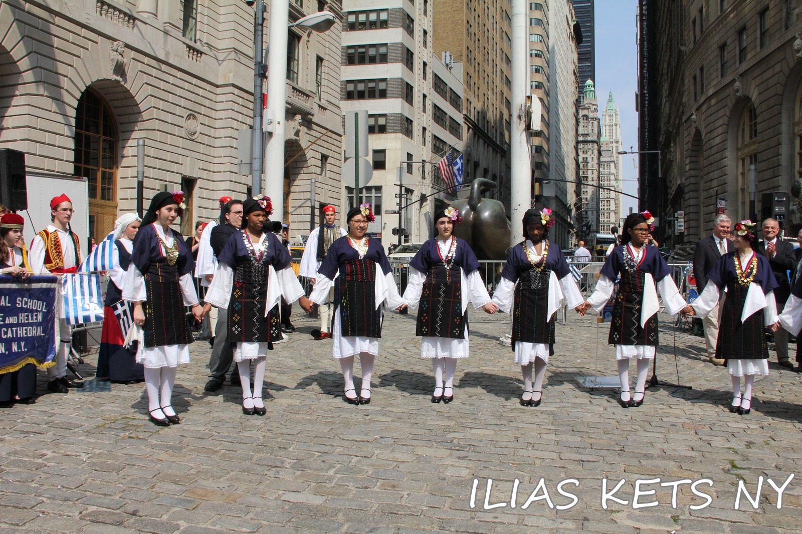 ILIAS KETS NY: *** Η ΤΕΛΕΤΗ ΕΠΑΡΣΗΣ ΤΗΣ ΕΛΛΗΝΙΚΗΣ ΣΗΜΑΙΑΣ