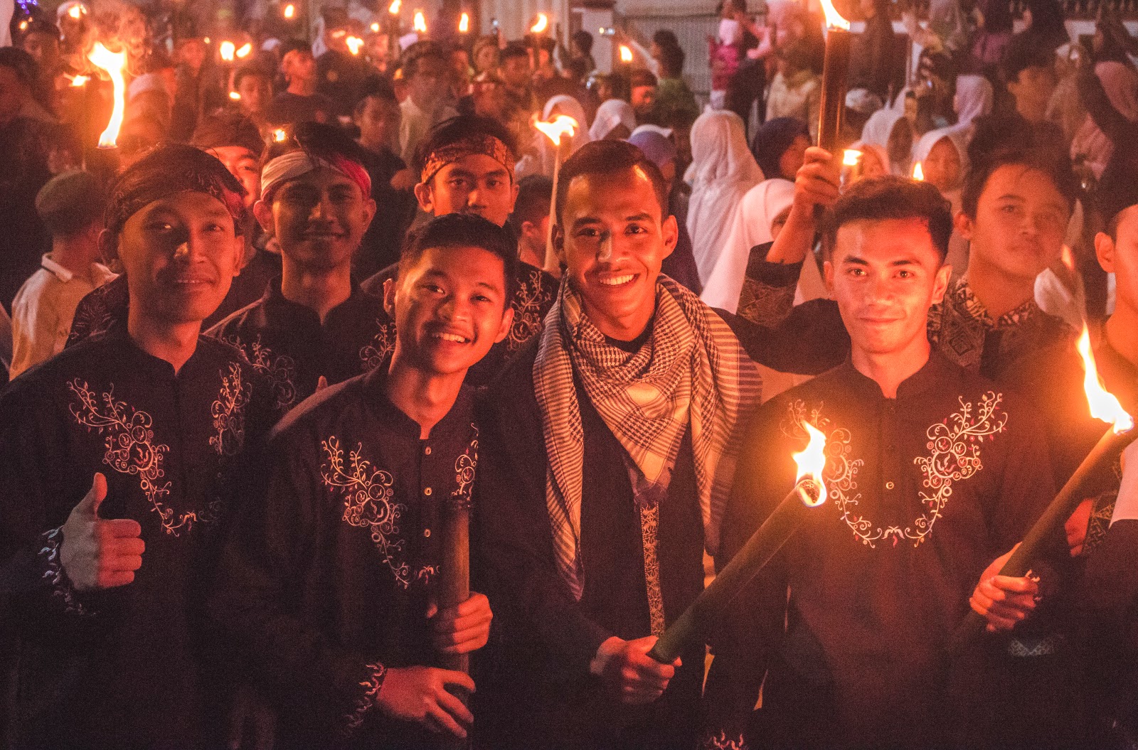 Gambar Pawai Obor Tahun Baru Hijriyah Terbaru 2019 - Animasi Tahun Baru