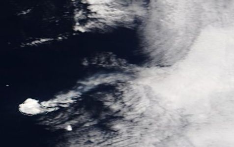 South Sandwich Islands Volcano Monitoring Blog: Two plumes in the South ...