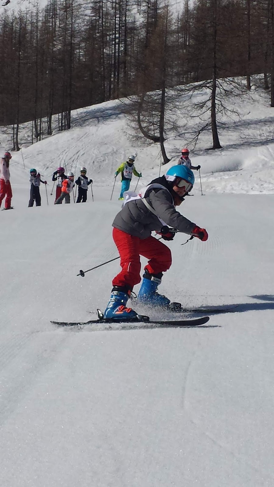 Glisse avec plaisir: 3/3 Milo, Laurence, Hugo & Moritz