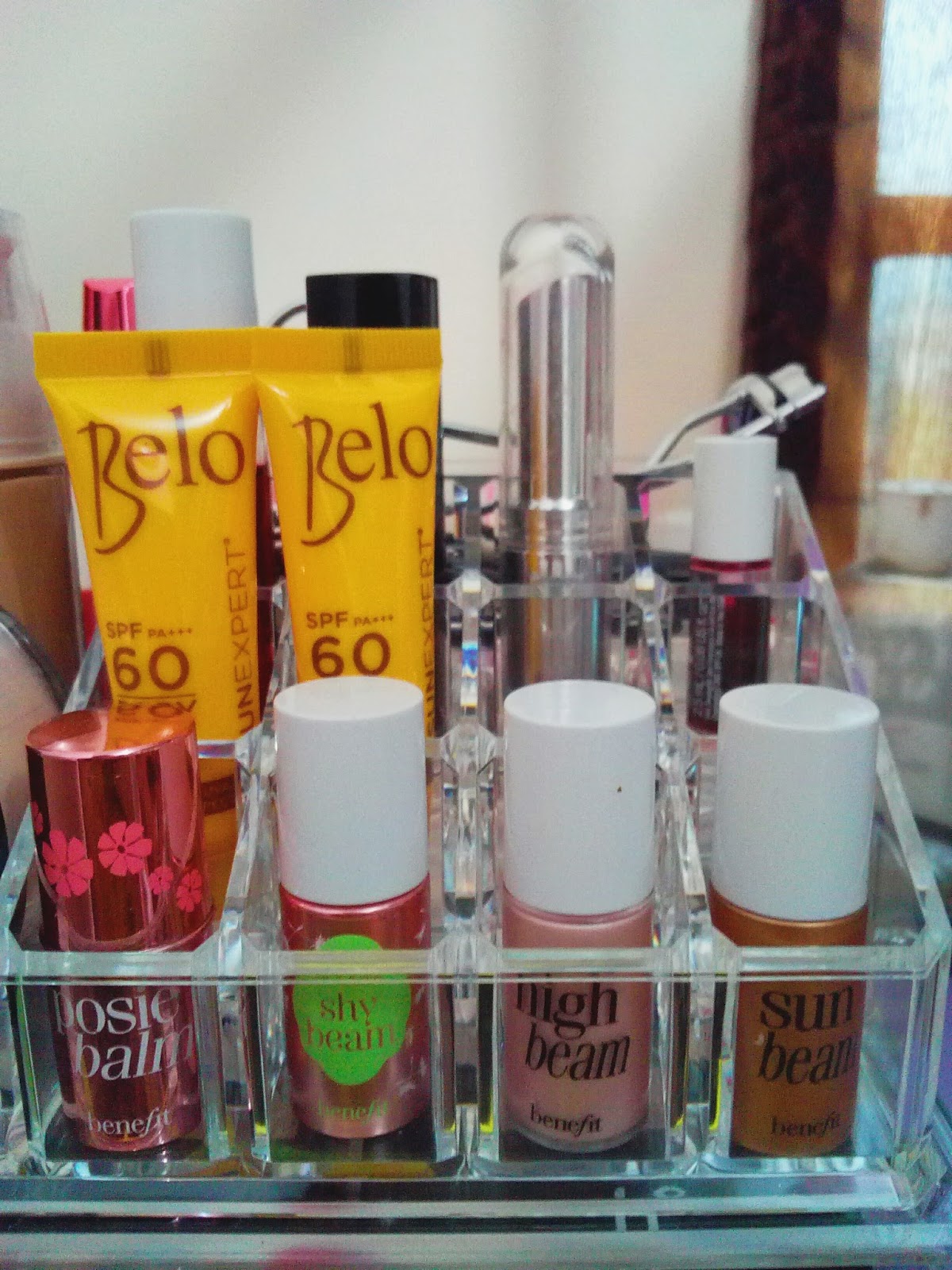 MY MAKEUP COLLECTION + HOW I ORGANIZE THEM