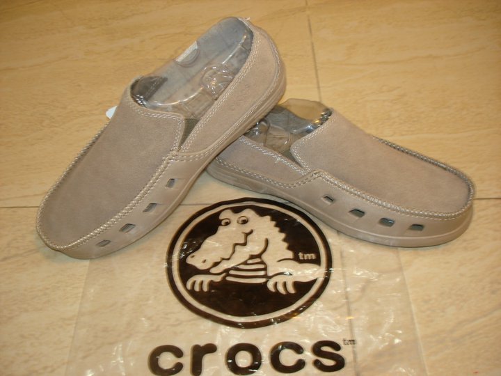 Toko Crocs Online
