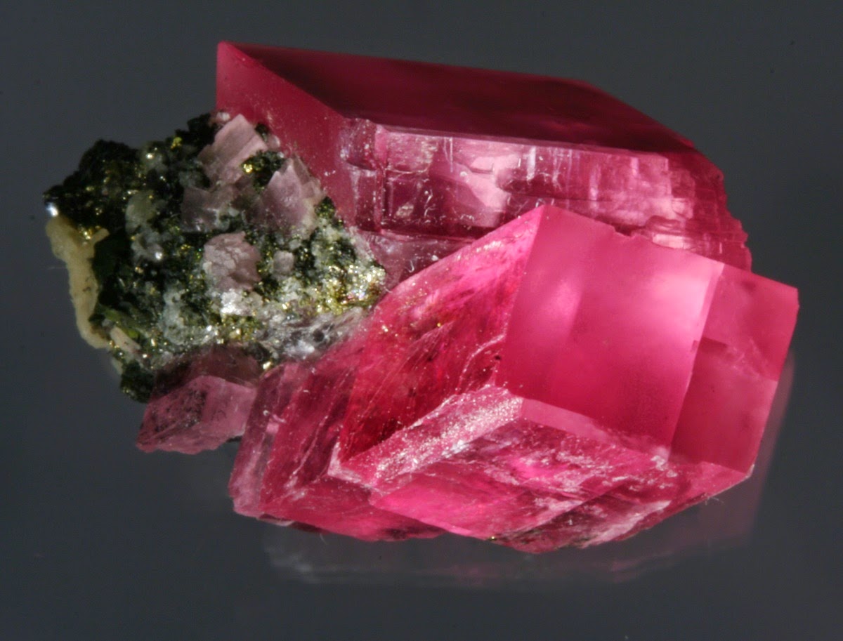 RODOCROSITE - Carbonati - Blog di mineralsauvage