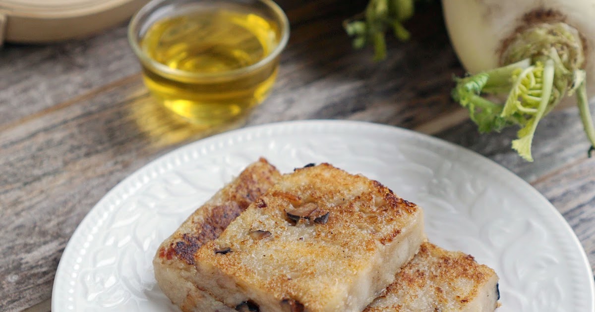 A taste of memories -- Echo's Kitchen: Steamed Lobak (Radish) Cake 【腊味萝卜糕】