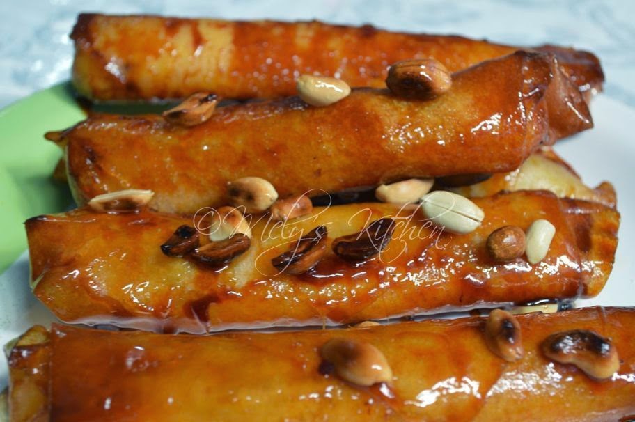Mely's kitchen: Turon with Peanuts