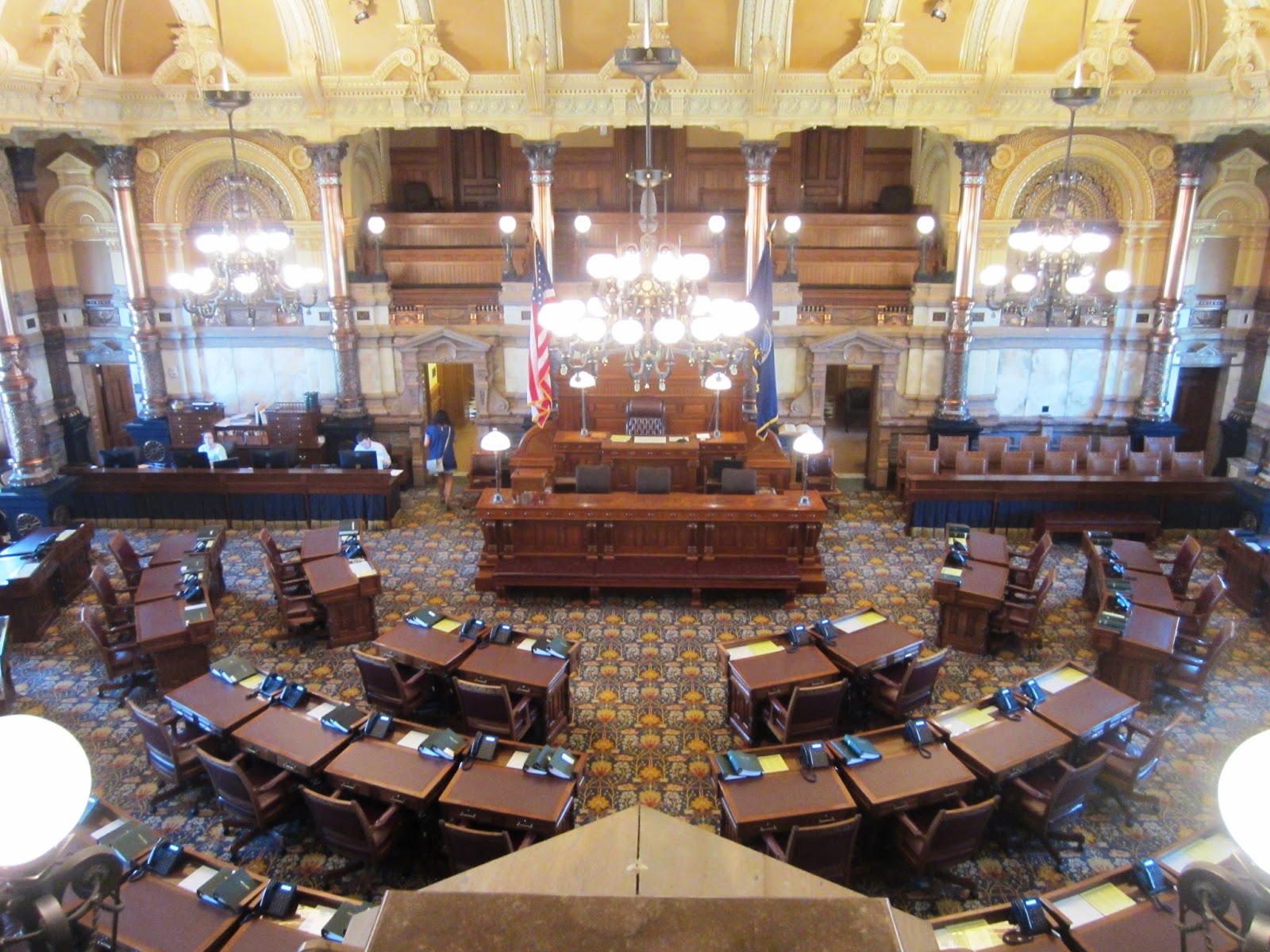 Souvenir Chronicles: TOPEKA, KANSAS: STATE CAPITOL BUILDING