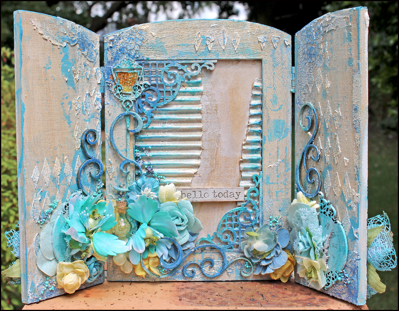 The Dusty Attic Blog: Altered Frame - Patricia Basson