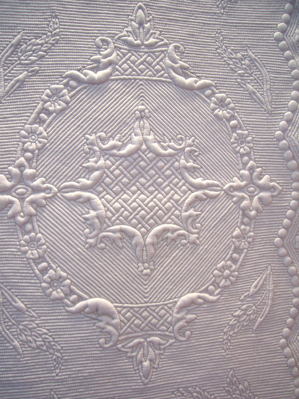 BusyBeeFree: Do you know what is a BOUTIS?