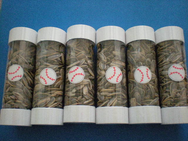 roommom27: Baseball Treats - Sunflower Seed Tubes