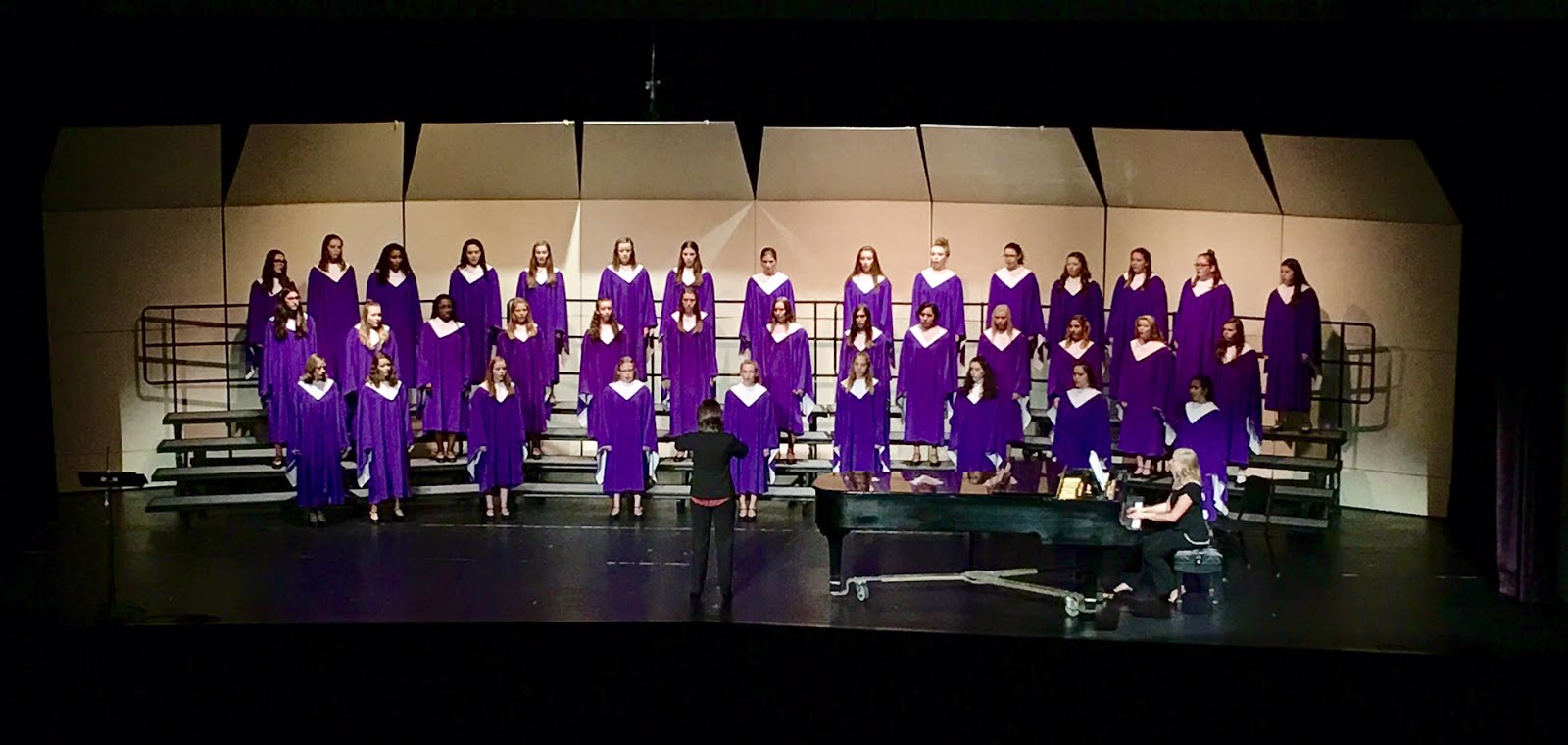 Downers Grove North Fine Arts: Fall Choir Concert Showcases Outstanding ...