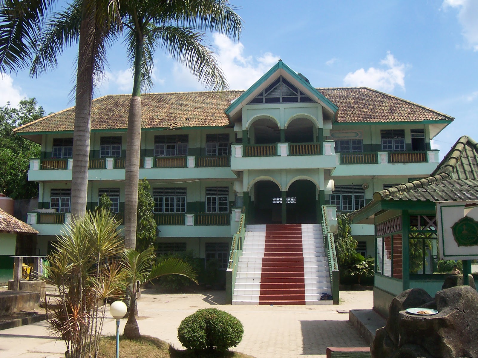 KHUTBAH JUM KHUTBAH JUM