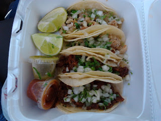 The Un-Fine Diner: Fuel City: Awesome Gas Station Tacos!