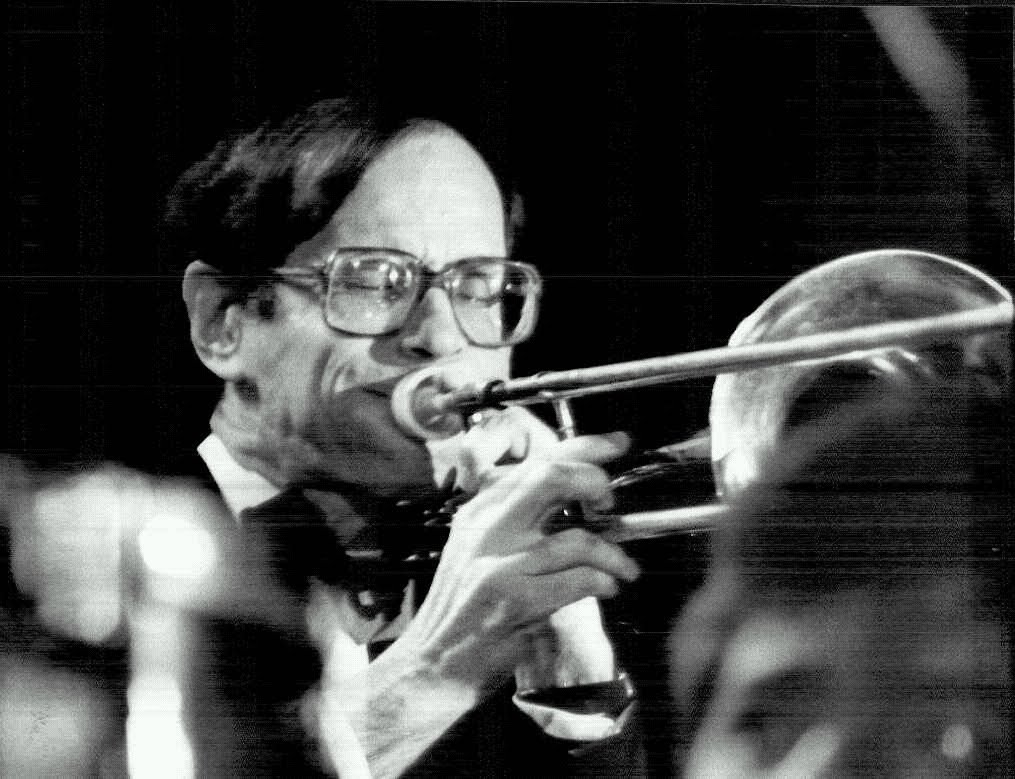 Salchicha con Huevos: CORO MIYARE:MÚSICOS QUE HAN FORMADO PARTE DE ...