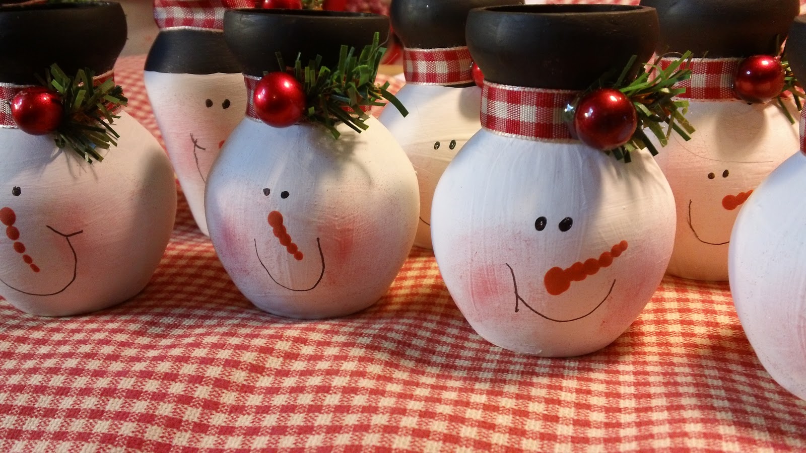 3 Peas in a Pod: Snowman Vases