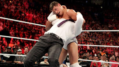 WWE In live!!!!: REY MYSTERIO vs CODY RHODES