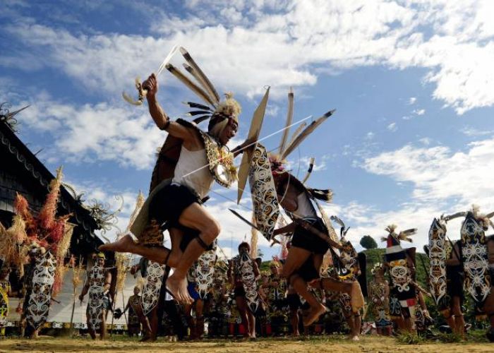 Jenis dan Makna Tarian Dayak Kenyah