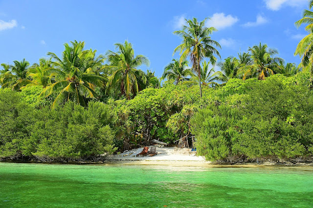 Malediwy - Fehendhoo, Fulhadhoo, Finolhu - jak zorganizować wakacje na ...