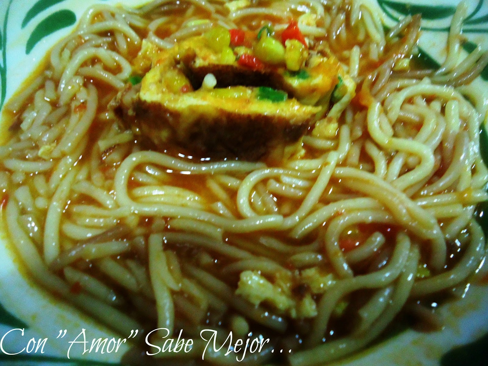 Con "Amor" Sabe Mejor. .: "Sopa de Fideo con Rollitos de Huevo"