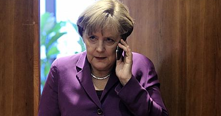 Body Language & Emotional Intelligence: Nonverbal Communication ...