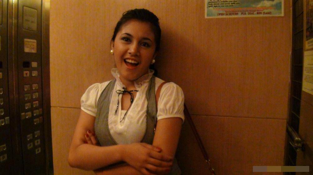 Asbestos Lady | Hotel | Law | Finance | Loan| Insurance | Motrgage ...