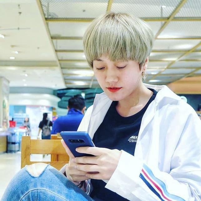 [NOMINEE] Ria SW, YouTuber Hits Yang Doyan Makan Pedas & Kocak Abis ...