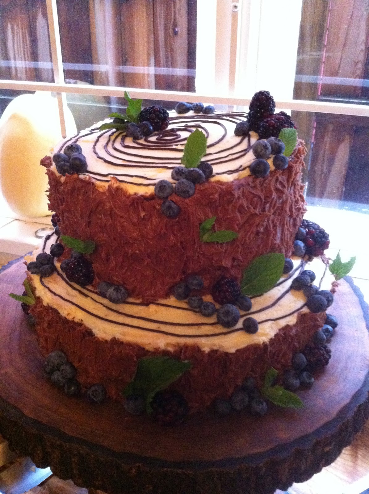 Fionnuala's Kitchen: Nature Wedding Cake
