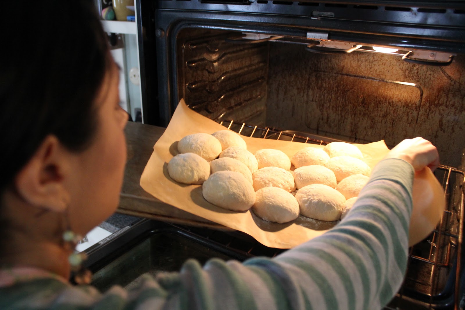 French Boule Rolls with Garlic Dipping Oil