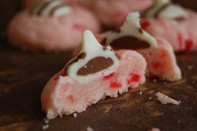 Food, Fun & Life: Cherry Cordial Cookies