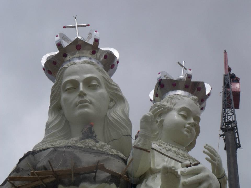 IMAGENES MONUMENTO DE LA VIRGEN DEL SOCAVON ~ entretenimiento oruro