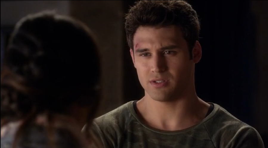 Ryan Anthony Guzman: Pretty Little Liars 4x16 Jake pics.