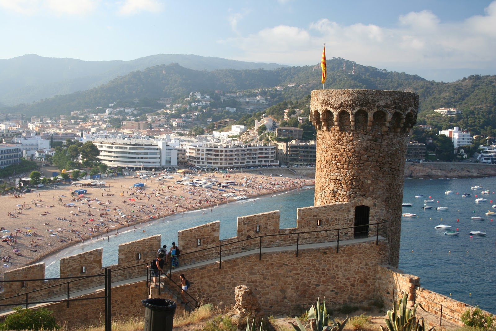 TOP WORLD TRAVEL DESTINATIONS: Tossa de Mar