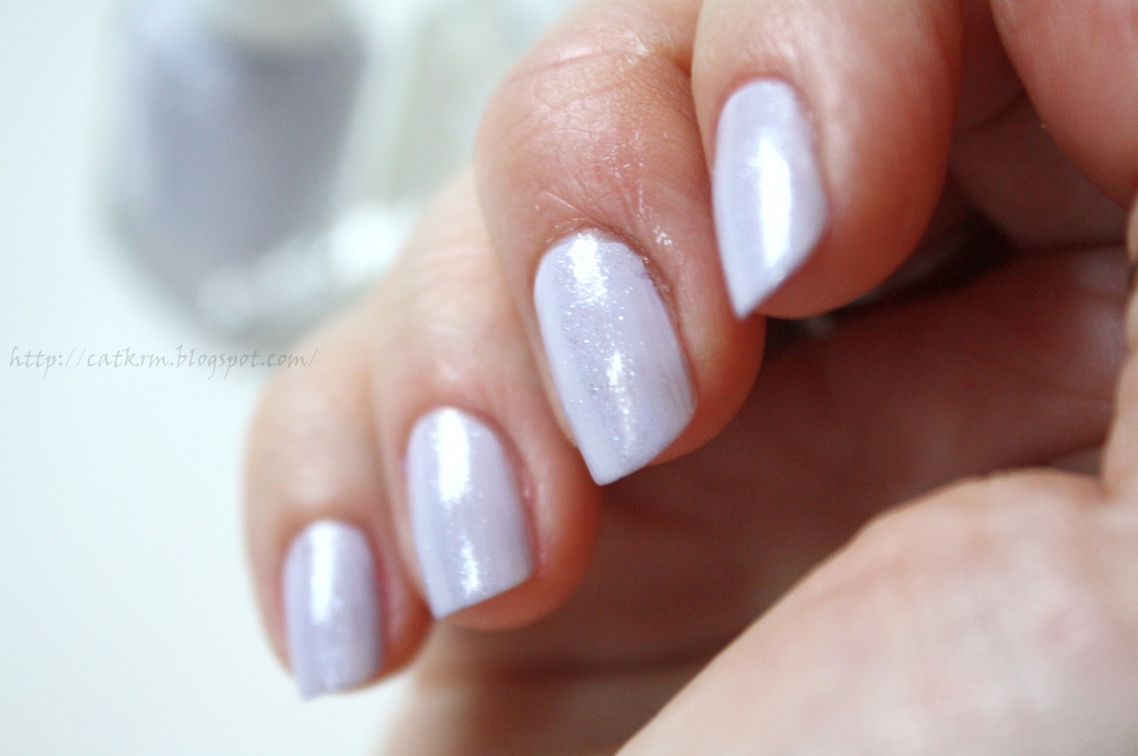 Cat's Little Corner: essie: st. lucia lilac oraz top pure pearlfection