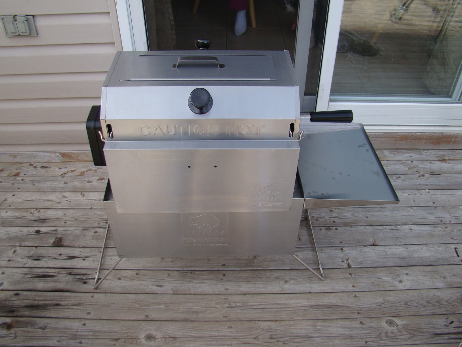 HRM CREATIVE BBQ: The Little Wombat grill review