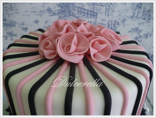 Cupcakes Dulcerella: Tarta Rosa & Negro