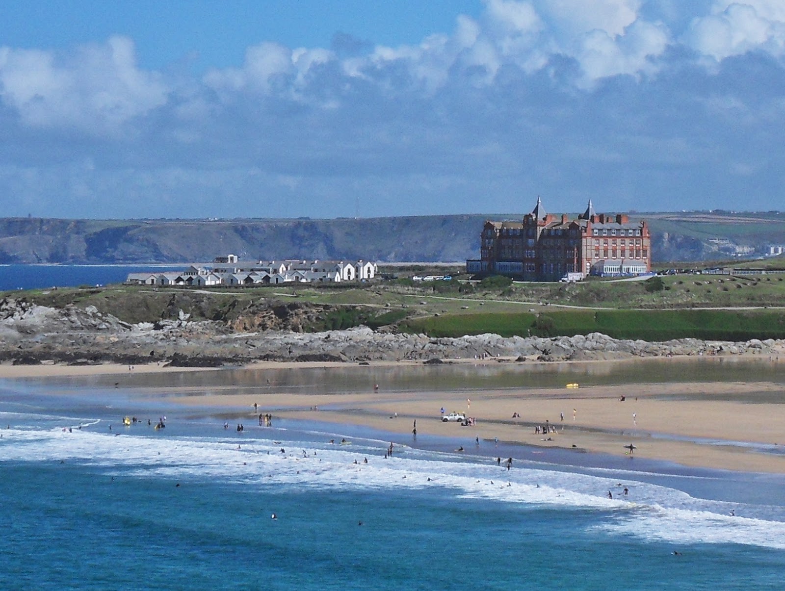 Mike's Cornwall: NEWQUAY, SURFING FISTRAL BEACH