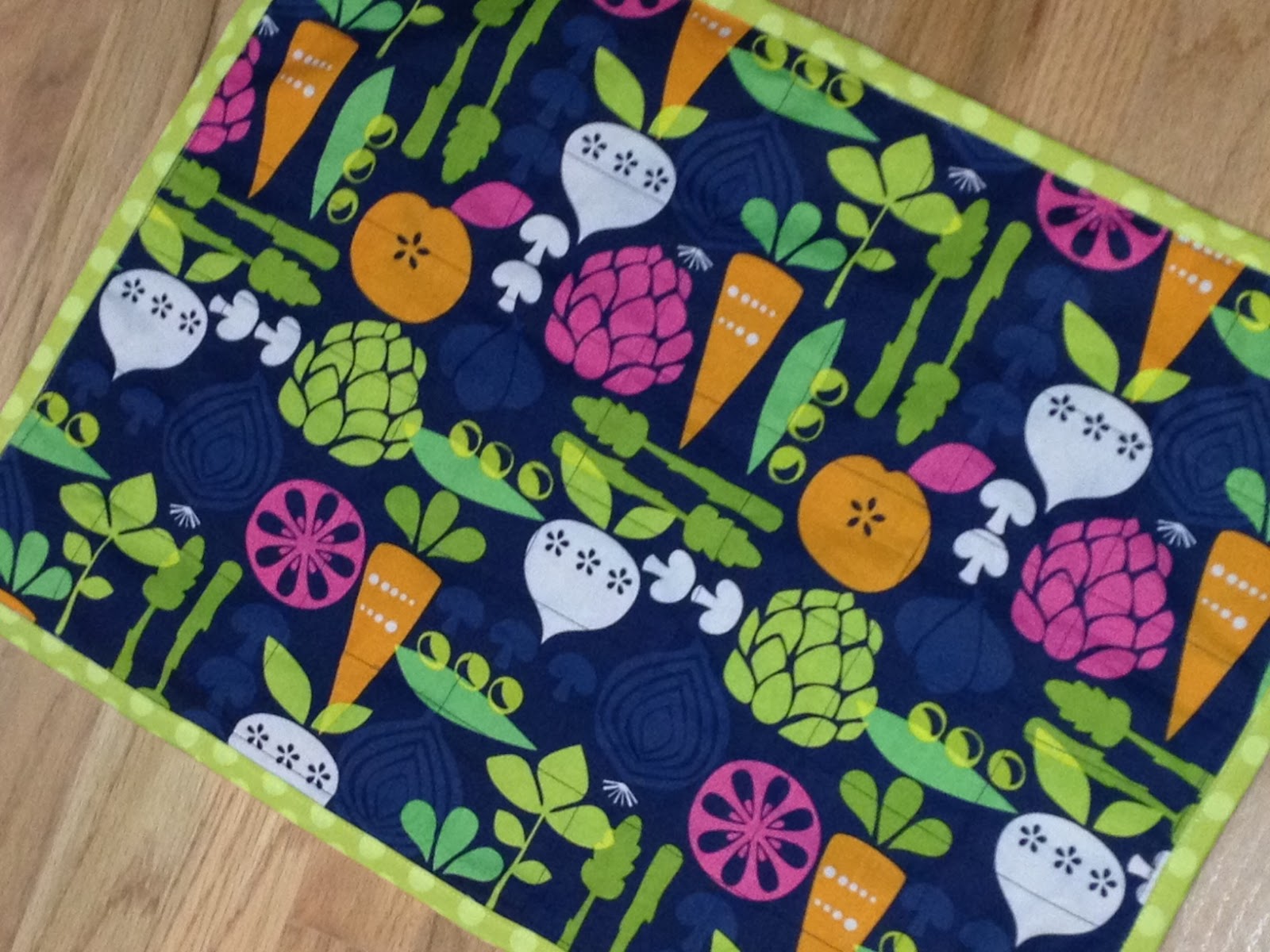 Trillium Design: Super Easy Super Quick DIY Kitchen towels