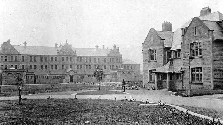 Tour Scotland: Old Travel Blog Photograph Redford Barracks Scotland