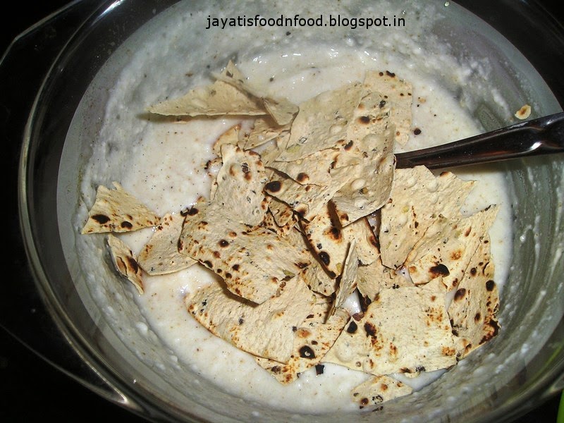 Jayati's Food Journey - Enjoy!!!: Papad Raita