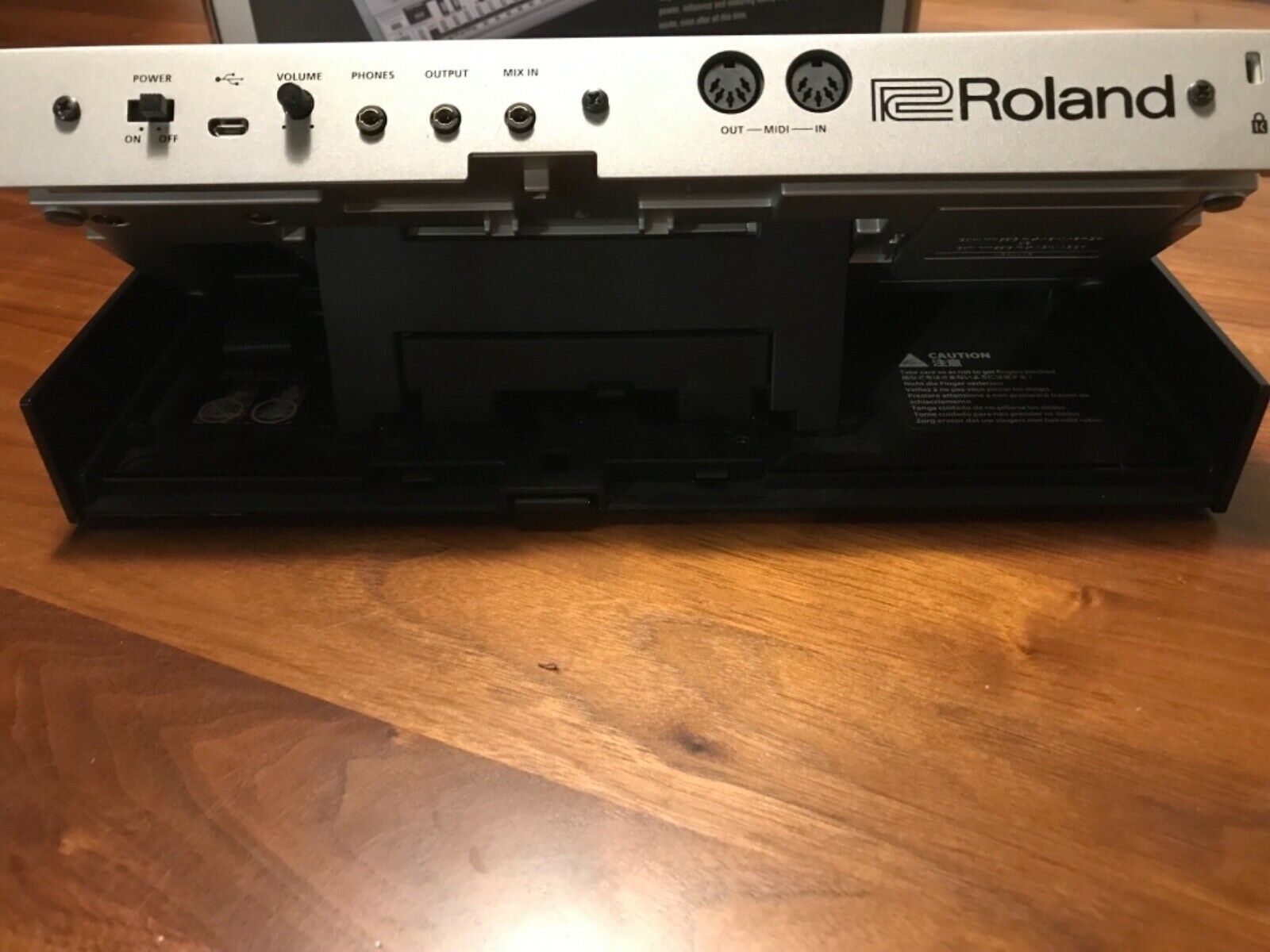 MATRIXSYNTH: Roland TB-03 Bass Line Synthesizer w/ Roland k-25m Keyboard