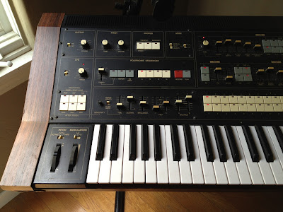 MATRIXSYNTH-B: YAMAHA CS70M Polyphonic synth