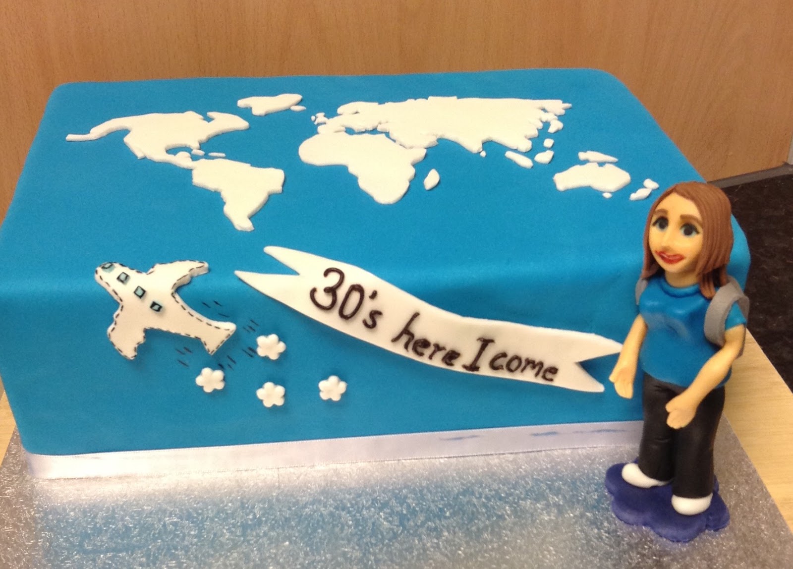 Pick my Bake: World traveler Birthday cake