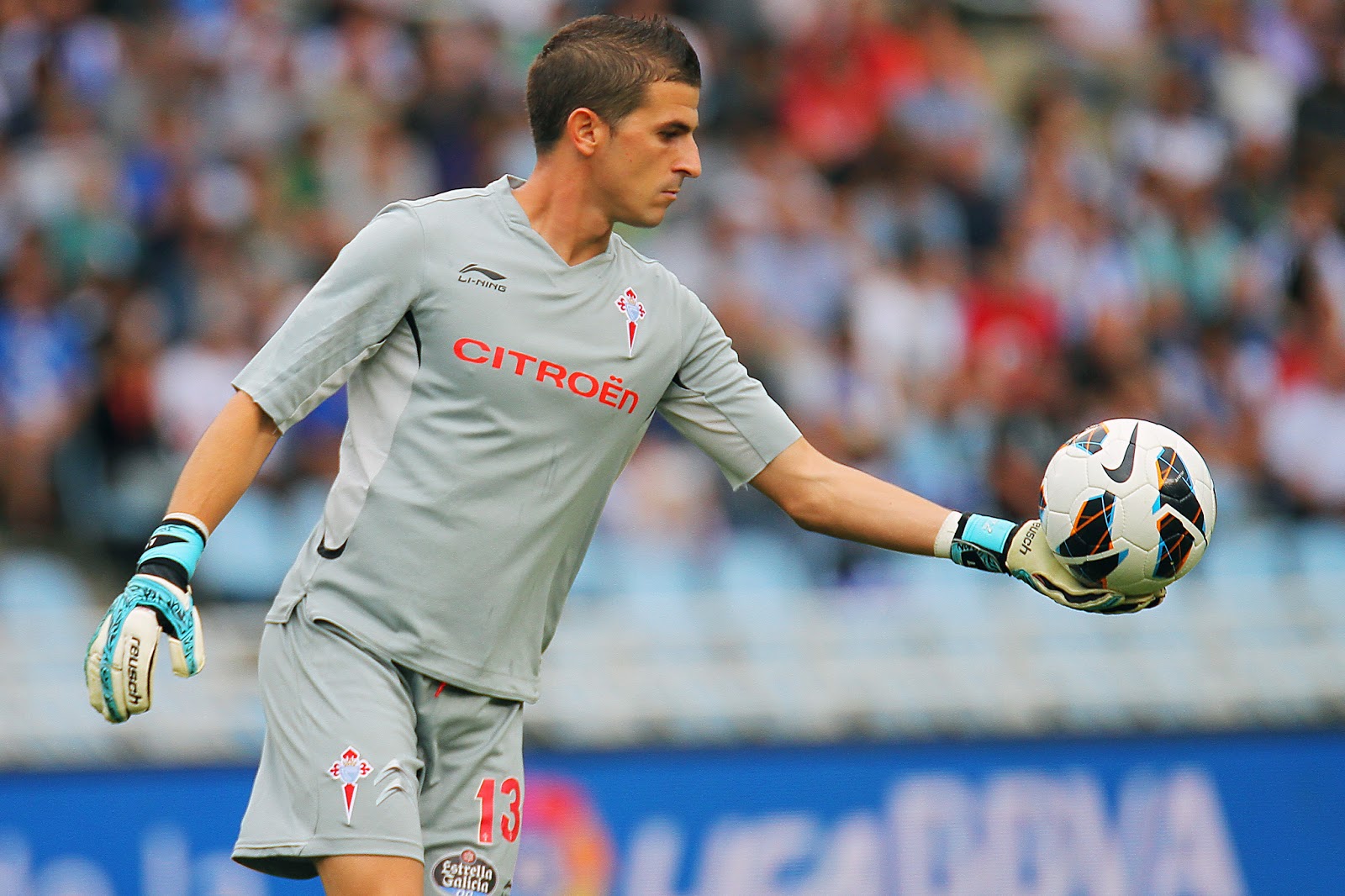 Javi Varas: "Disfruto con el año tan bonito que está haciendo el Celta ...