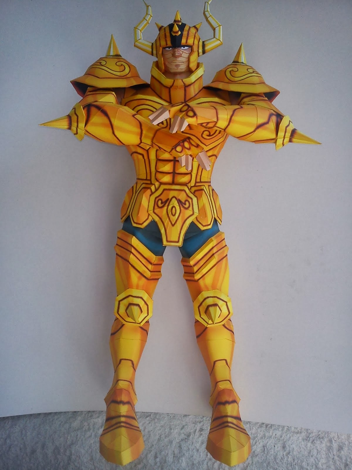 Papercraft Saint Seiya Taurus Aldebaran - Papercraft4u | Free ...