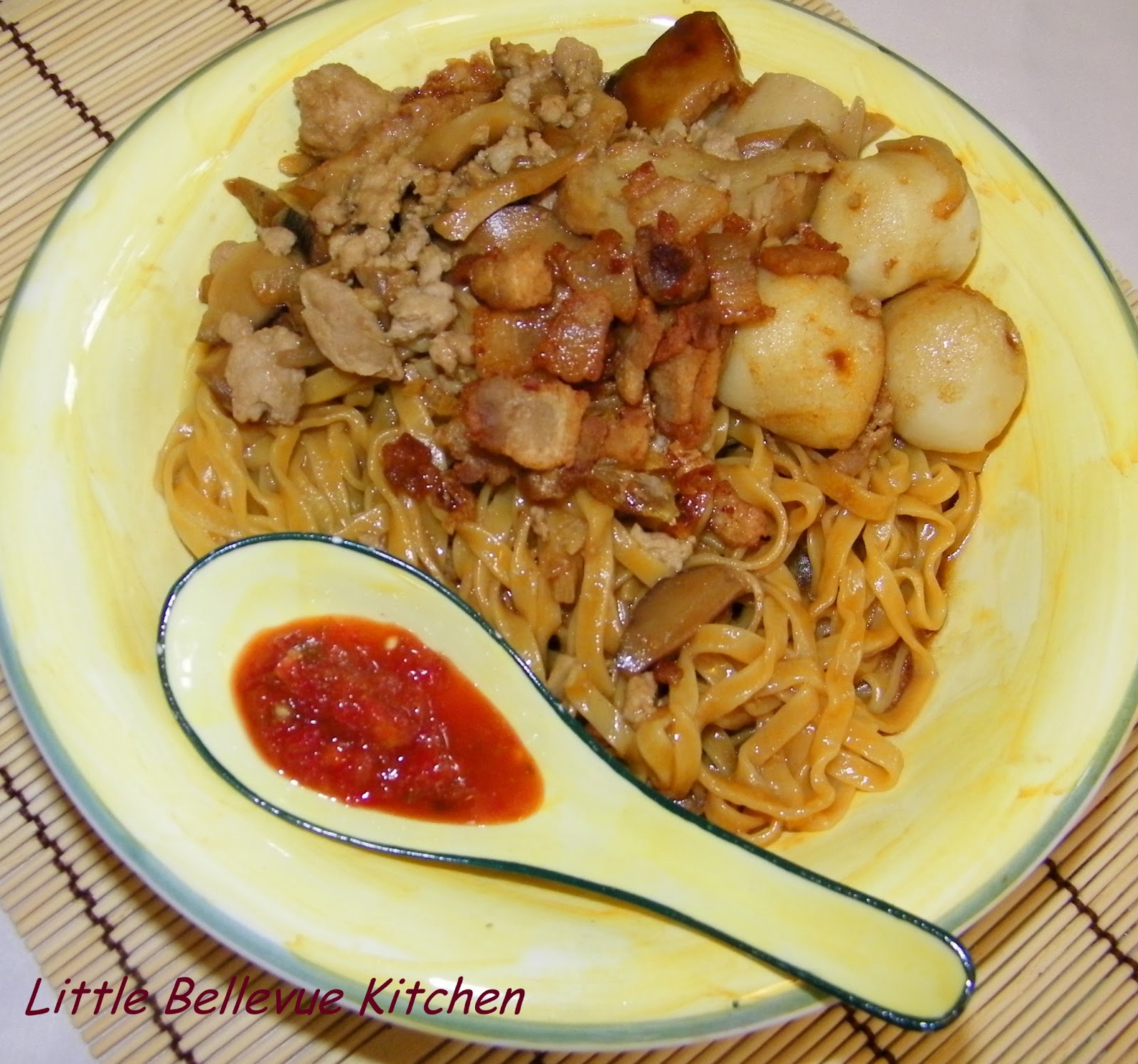 Little Bellevue Kitchen: Bah Chor Mee (Minced meat noodles)