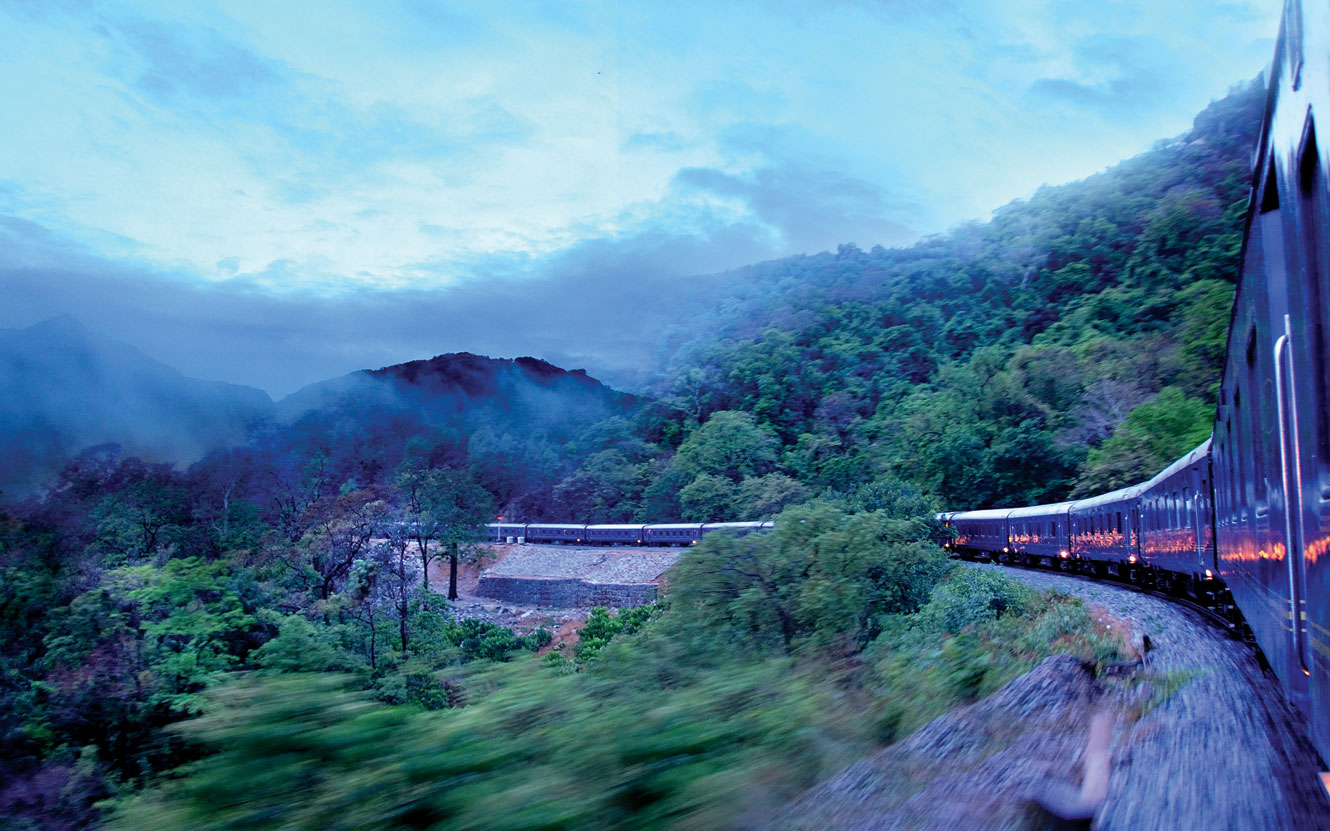 CRÓNICA FERROVIARIA: India: El tren Deccan Odyssey es escogido como el ...