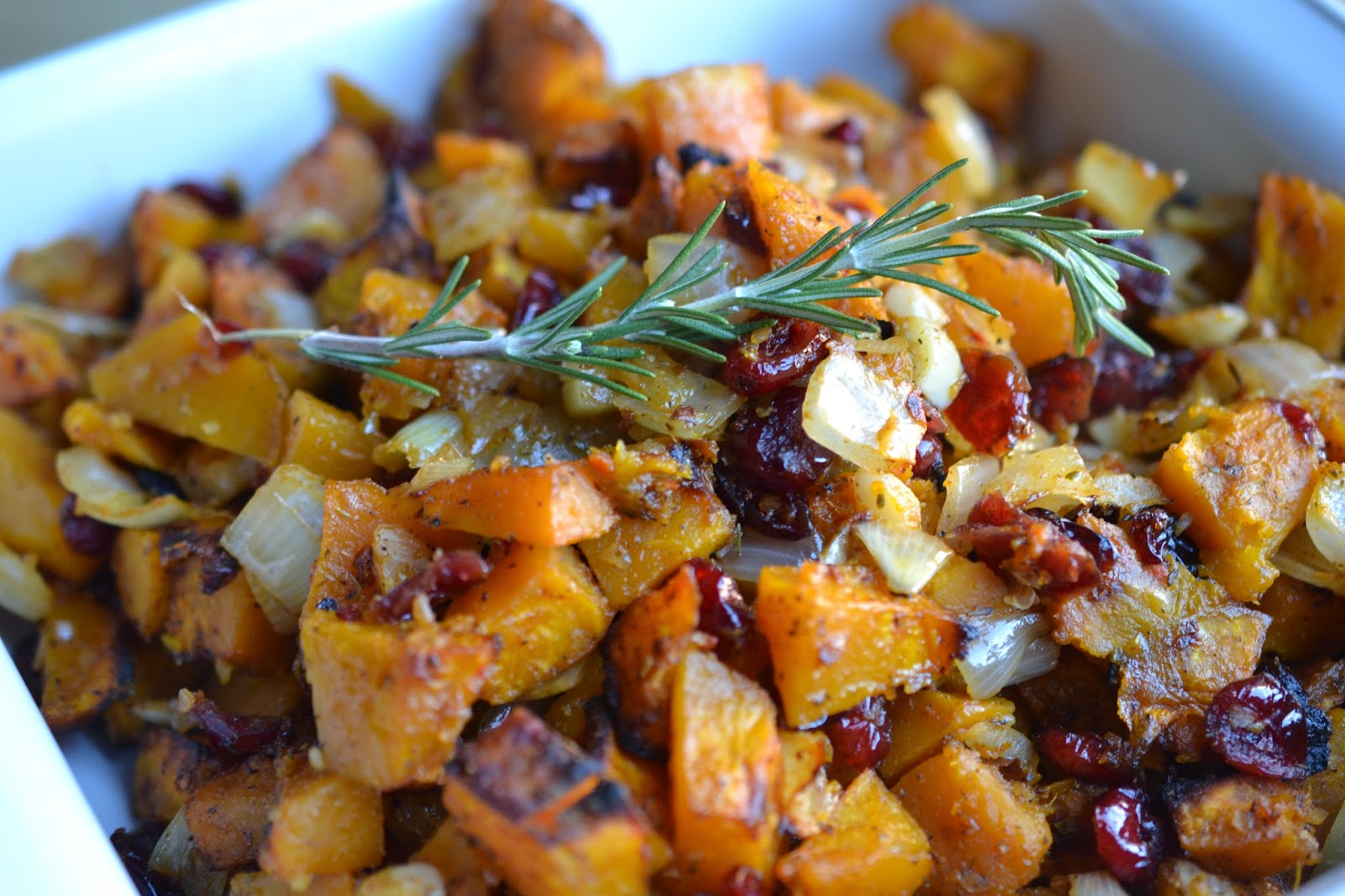 Greedy Girl : Roasted Pumpkin cranberry hash
