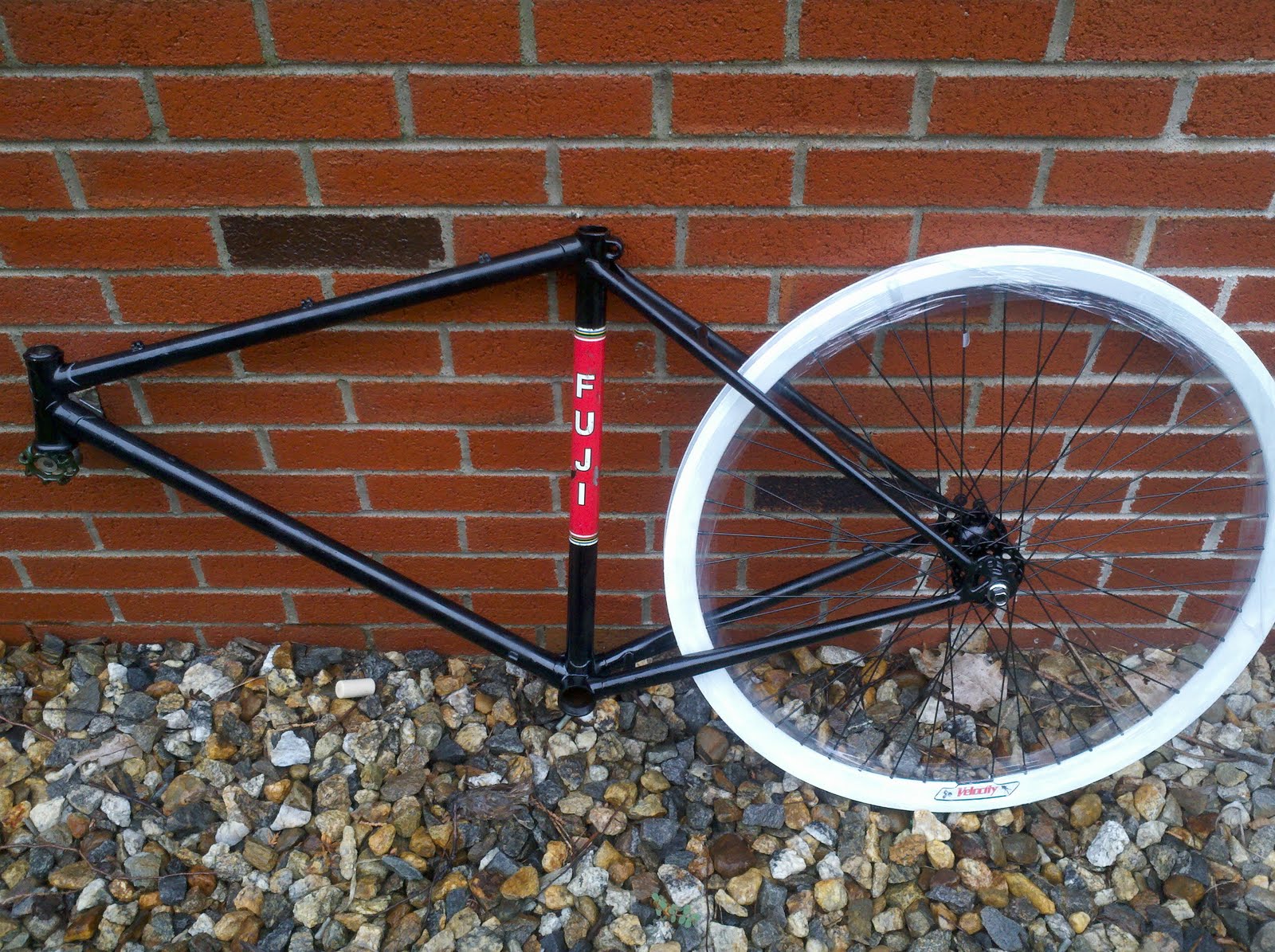 Banzai Bicycle: Fuji Allegro 1985 Black