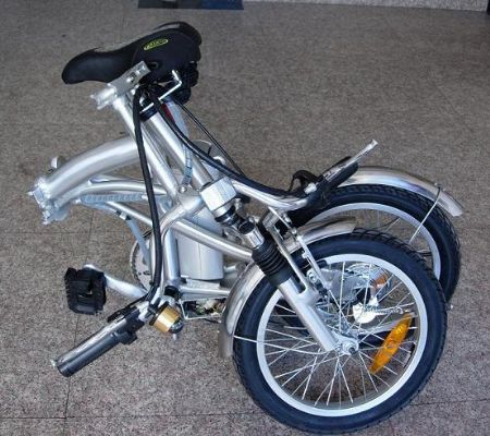 BASIKAL JEPUN: BASIKAL LIPAT (FLODING BIKE)